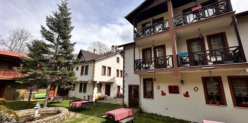 Abant Dört Mevsim Konağı