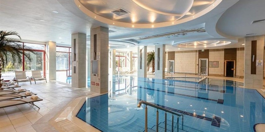 Bonjur Hotel Thermal & Wellness Club