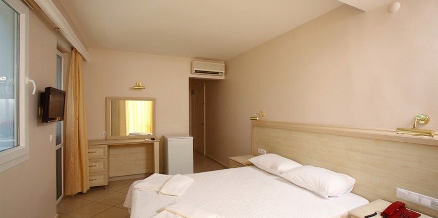 Catamaran Hotel Bodrum