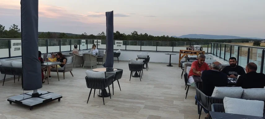 Dubara Hotel, Enez