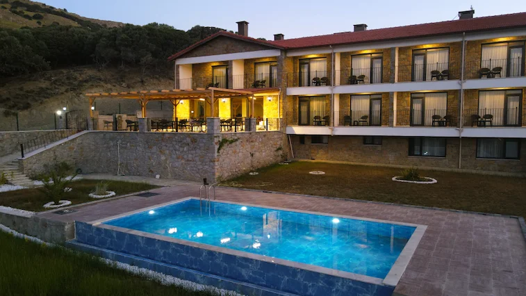 Rigani Gökçeada (+14), Gökçeada